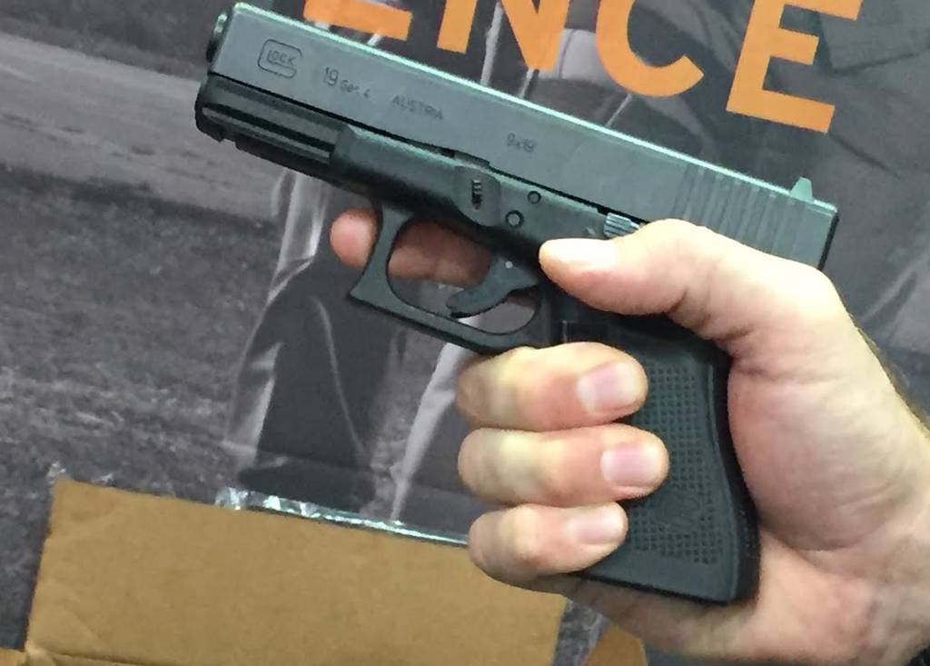 More Marines carry Glock 19M as Corps looks for new pistol