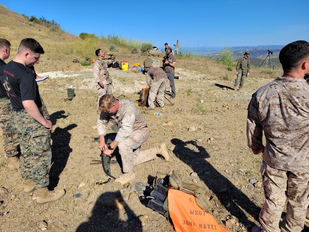 After 6 years of attempts, Marine master guns finally wins Recon Challenge