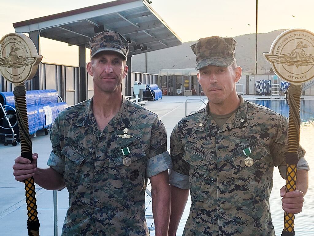 After 6 years of attempts, Marine master guns finally wins Recon Challenge