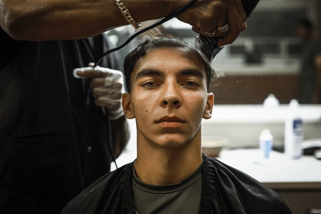 Marines barely meet annual recruiting goals, but see encouraging signs